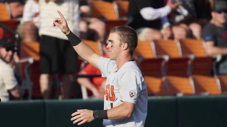 Oregon State Wins Super Regional Game One 5-4 In Extra Innings Over ...