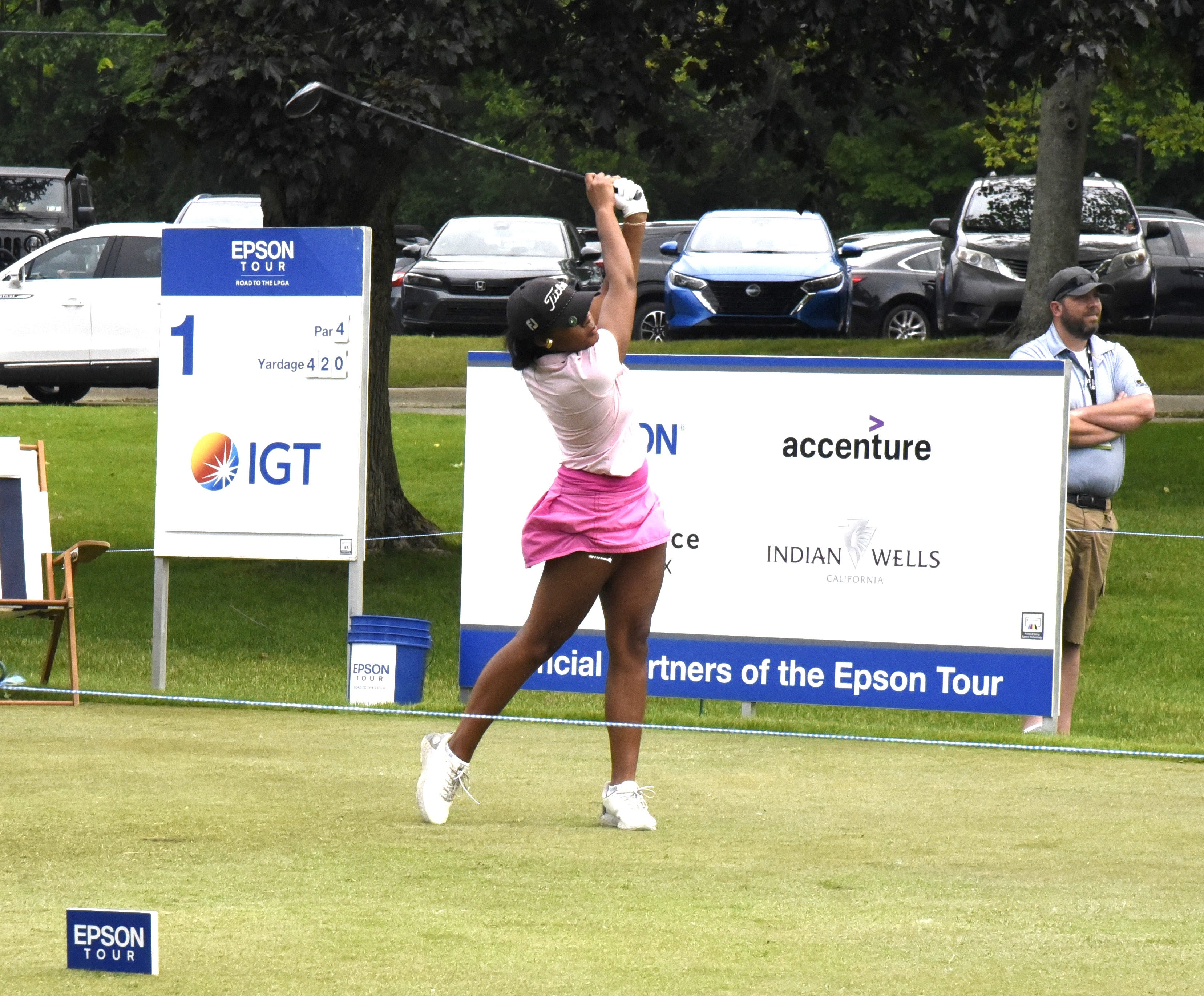 Golfers go low in first round of FireKeepers Casino Hotel Championship