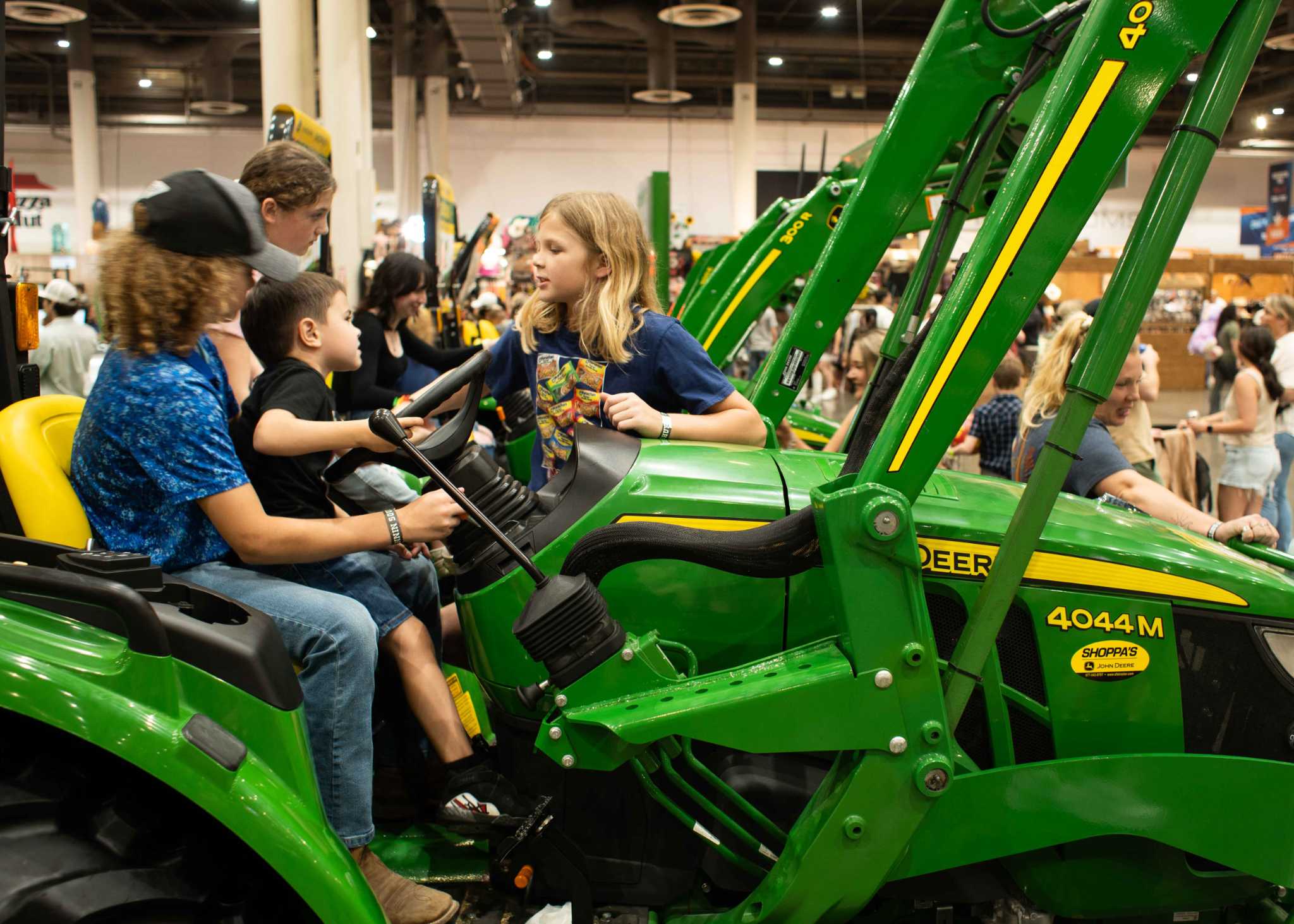 John Deere announces $20 billion investment in U.S. manufacturing amid ...