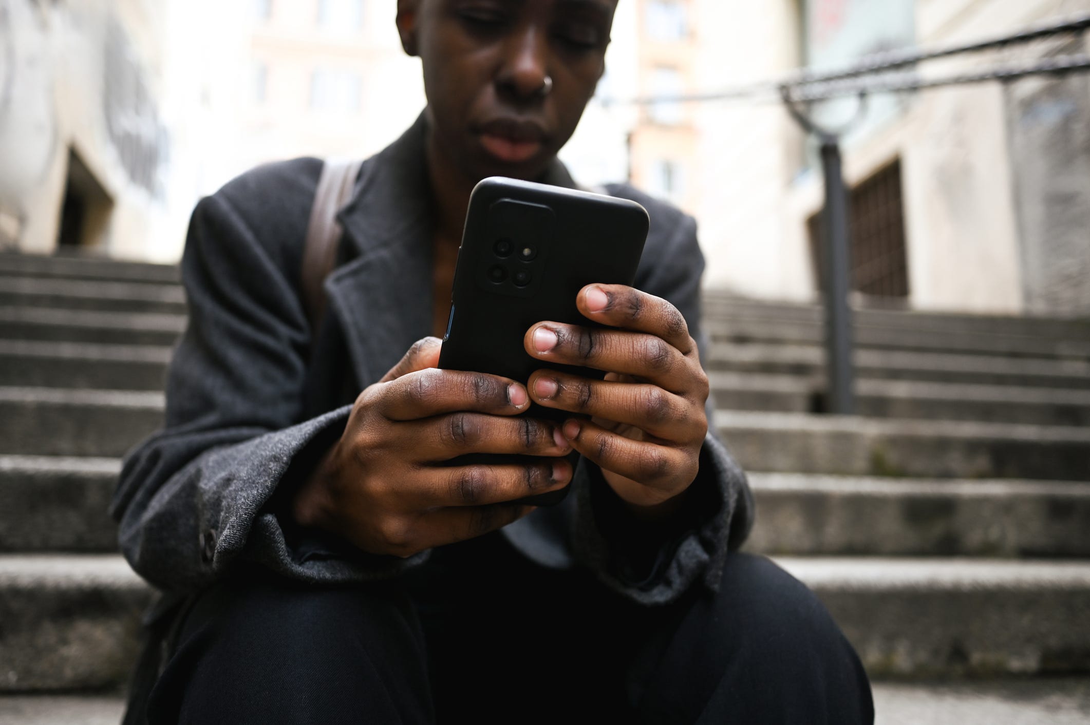 Don't be fooled: DMV text scams expand to more states