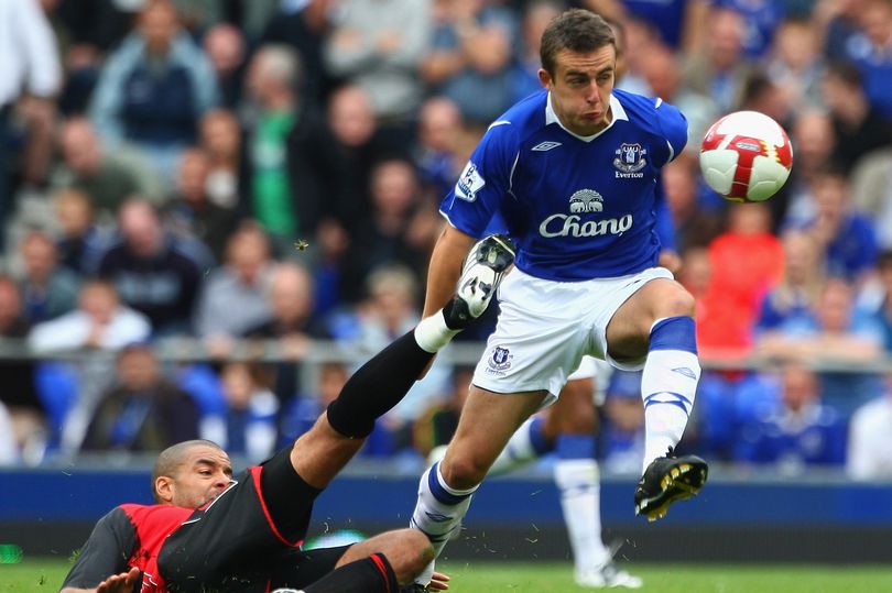 Everton coach to combine roles after Tim Cahill endorsement as new ...