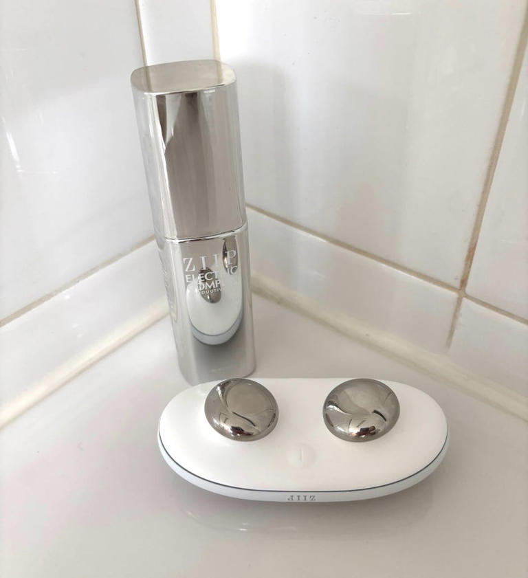 Do Microcurrent Devices Actually Work? Dermatologists Share Pros and Cons