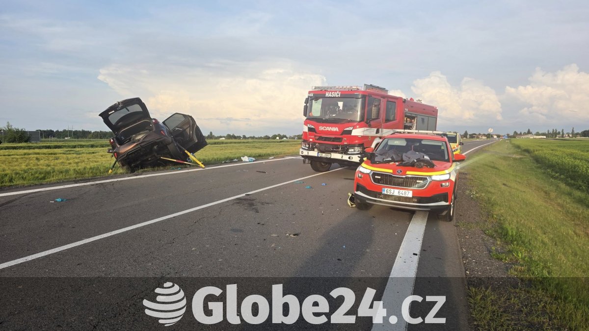 Tragickou nehodu, jíž se účastnil Zdeněk Pelc, vyšetřuje policie. Řeší ...