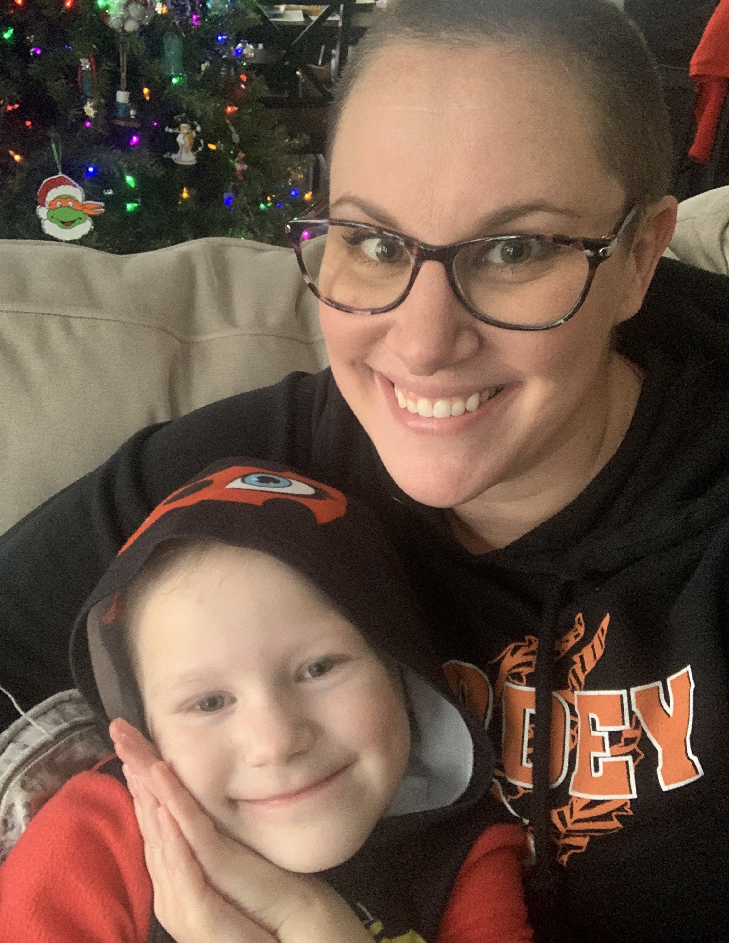 Columbus Arts Festival artist's paintings inspired by daughter's cancer ...