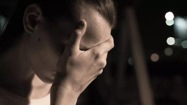 'I don't want to live anymore': Pune techie dies by suicide from 21st ...