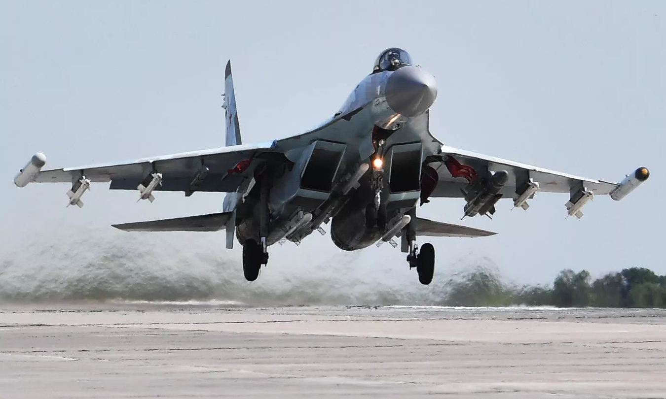 Không quân Ukraine tuyên bố bắn hạ tiêm kích Su-35 Nga