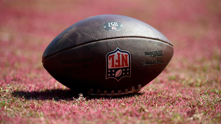 NFL, NFLPA continue to hide ruling from collusion grievance