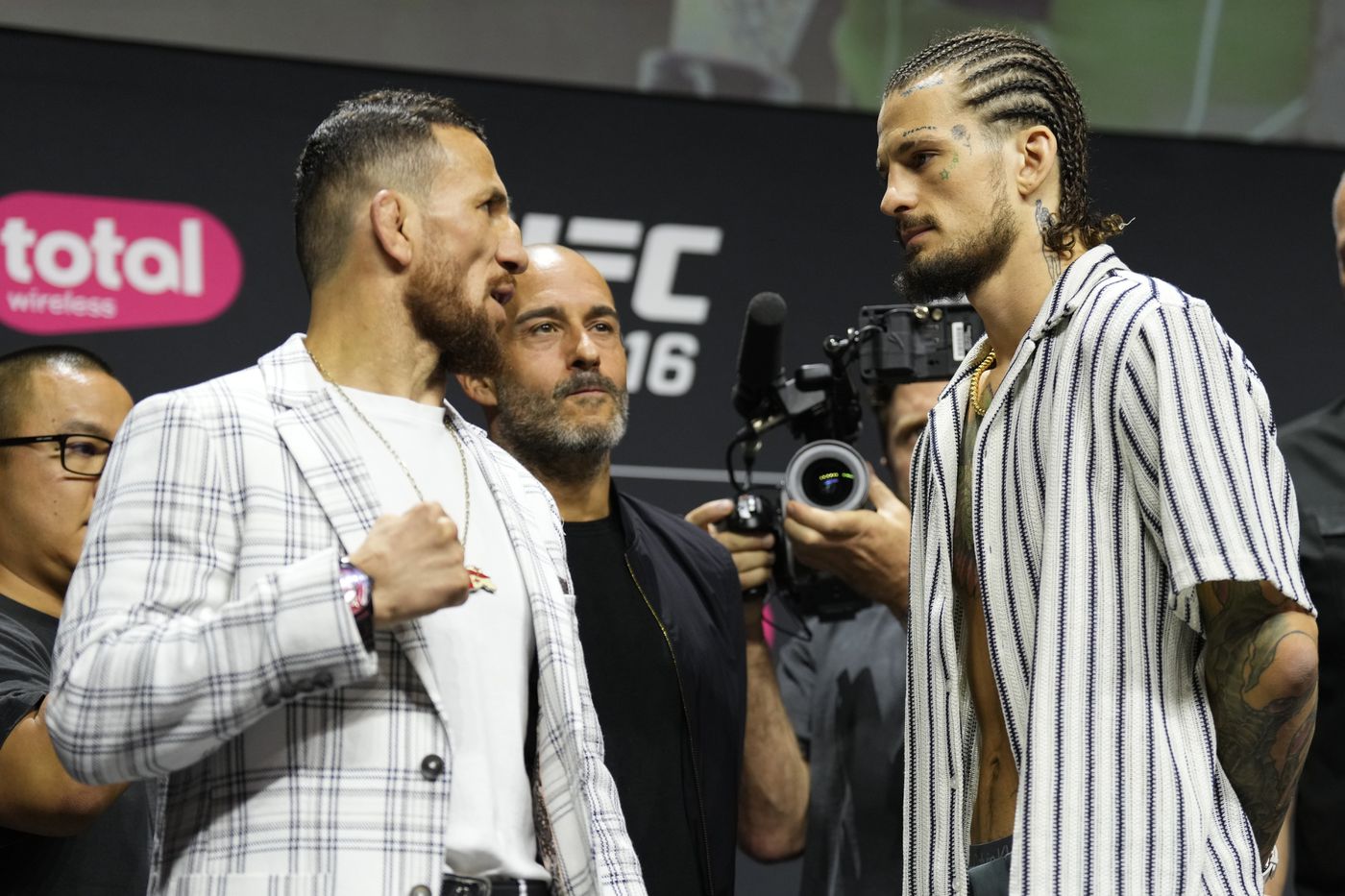 UFC 316 Start Time, Full Fight Card Details!