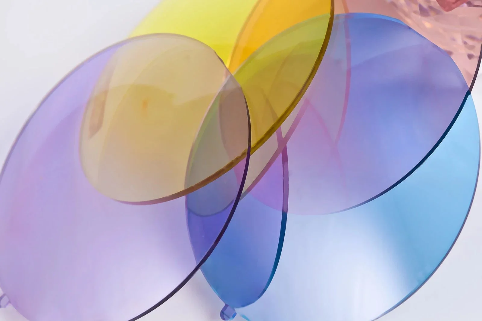 The Best Color Sunglasses Lens for Your Eyes This Summer