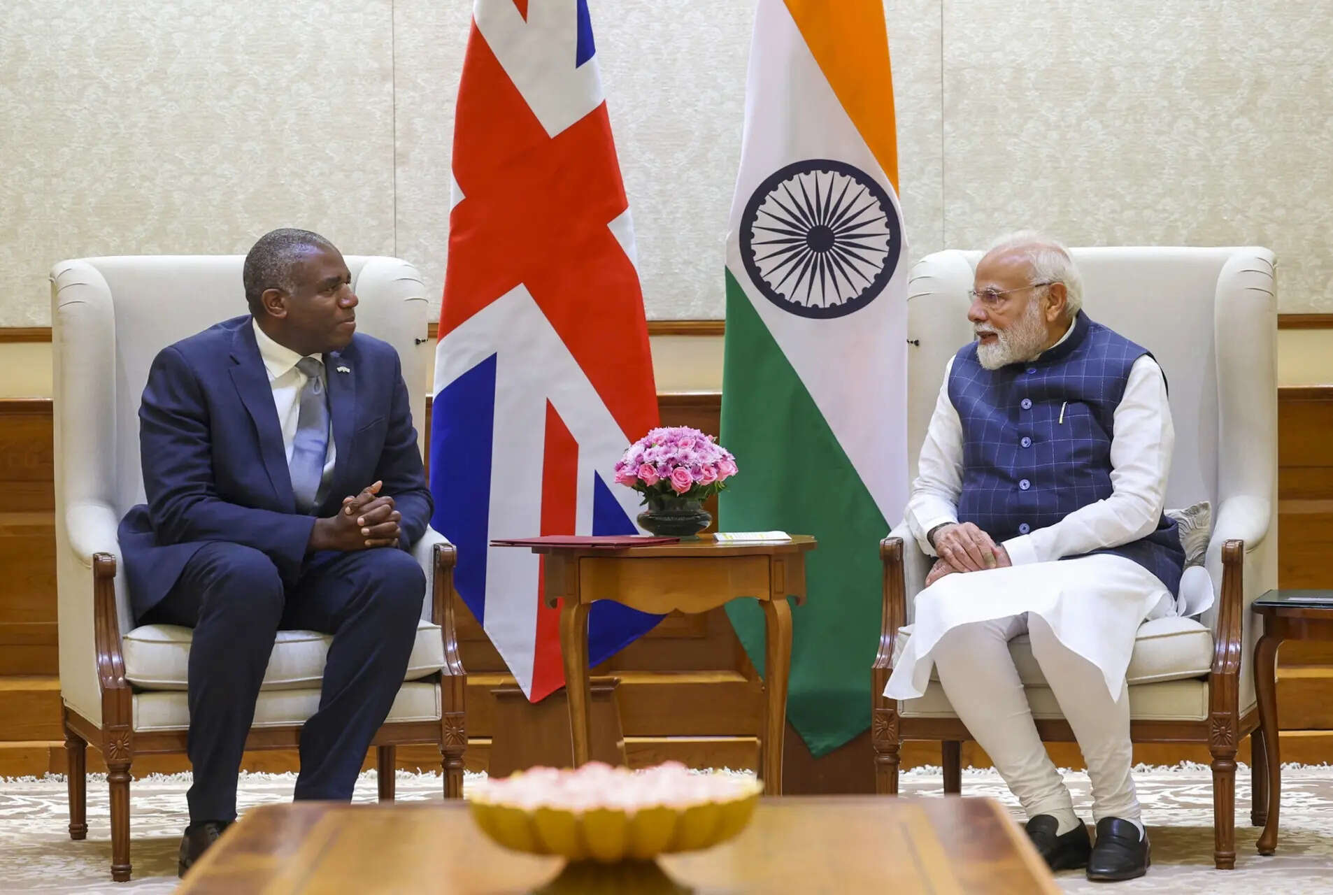 PM Modi meets UK foreign secretary: Calls for united global action ...