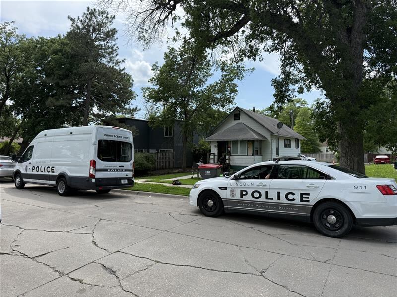 Man charged after driving Lincoln shooting suspects from scene, police say