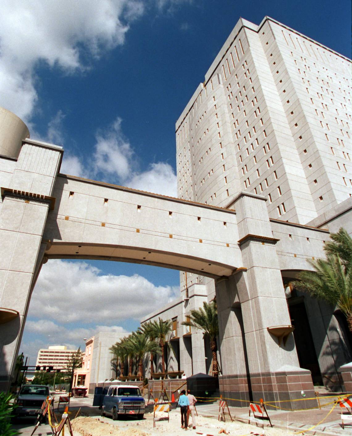 ‘Some cry all day.' ICE detainees face harsh conditions in Miami ...