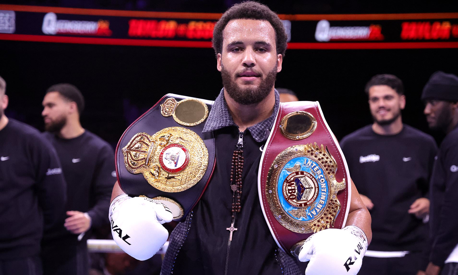 Moses Itauma 'finalising a deal to fight top British heavyweight' with ...