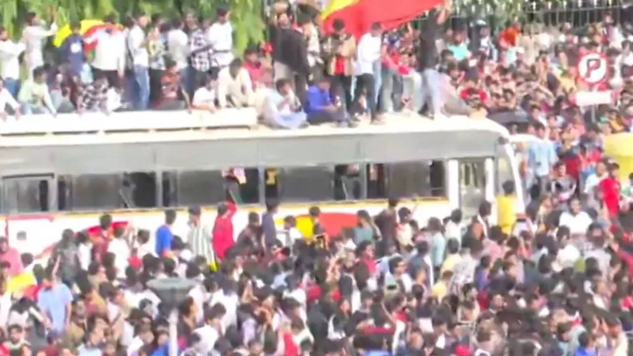Bengaluru stampede: Cops had warned against feting RCB at legislature