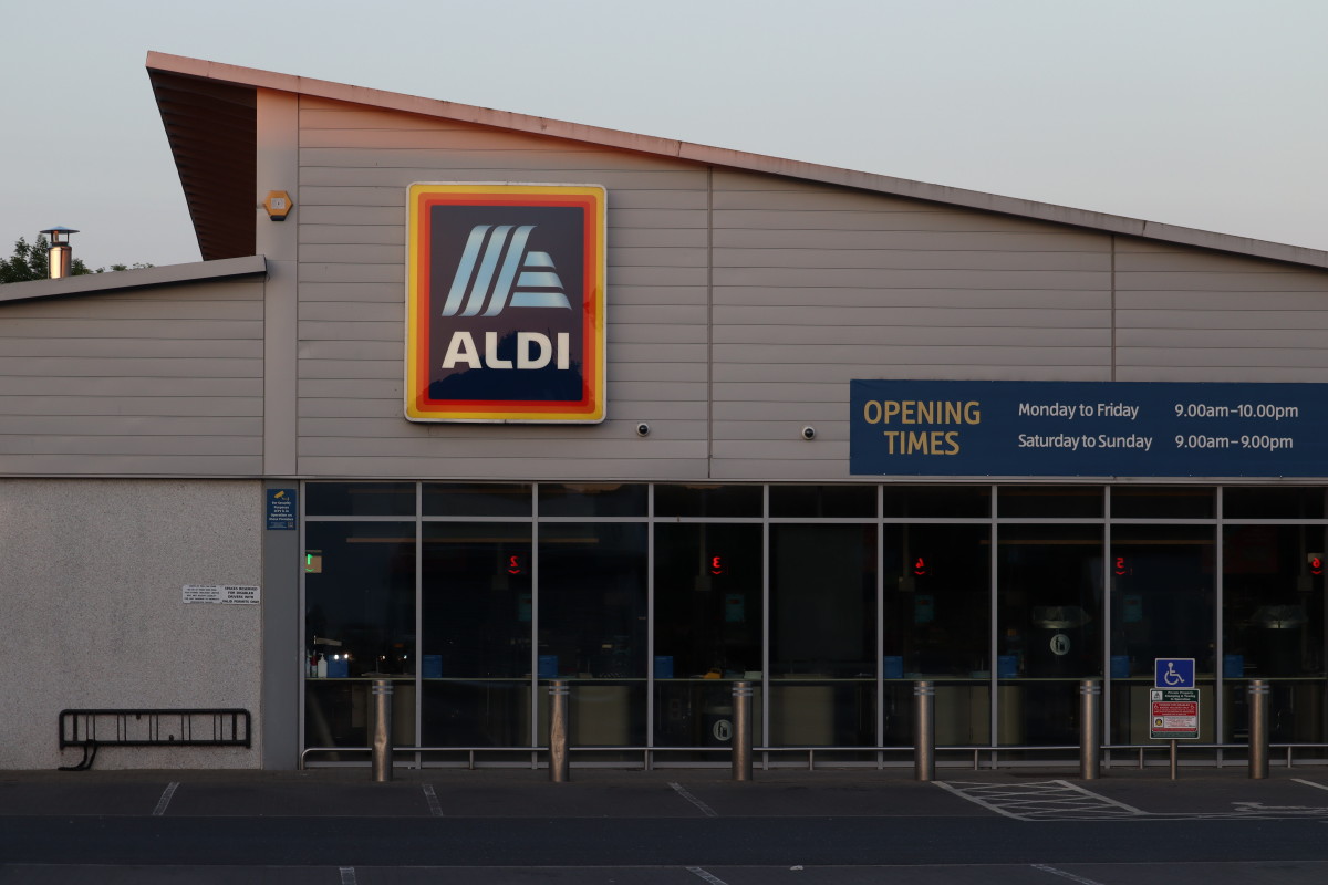 Aldi Is Selling a Stylish $20 Acacia Wood Table Similar to Article and ...