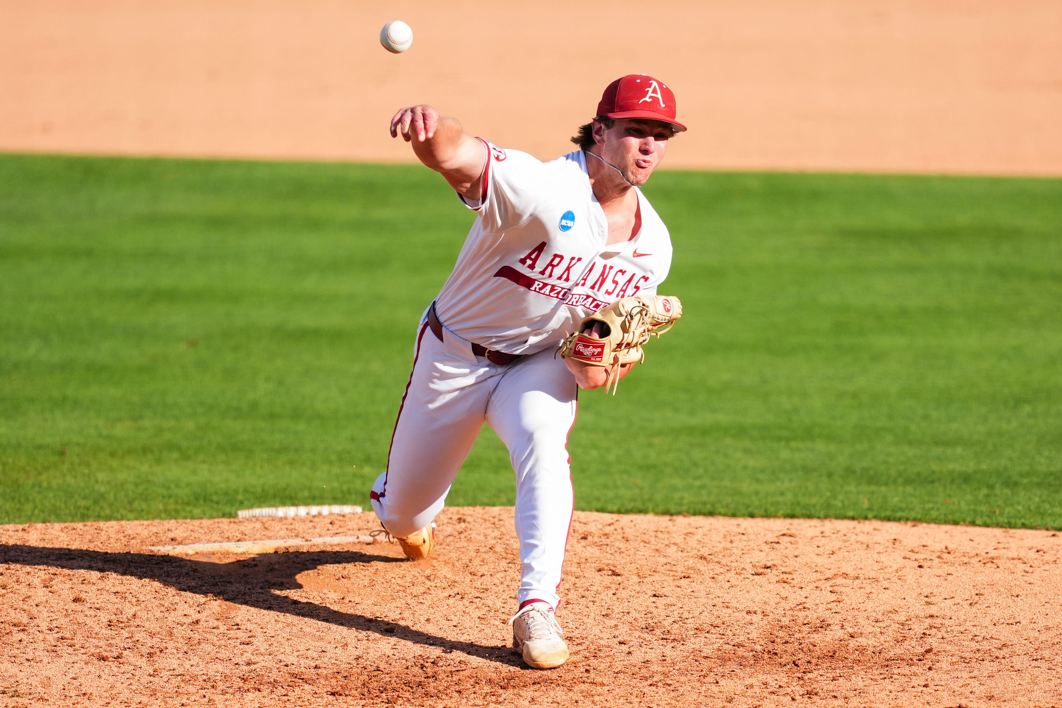 Arkansas baseball opponent set for College World Series. Who Hogs will ...
