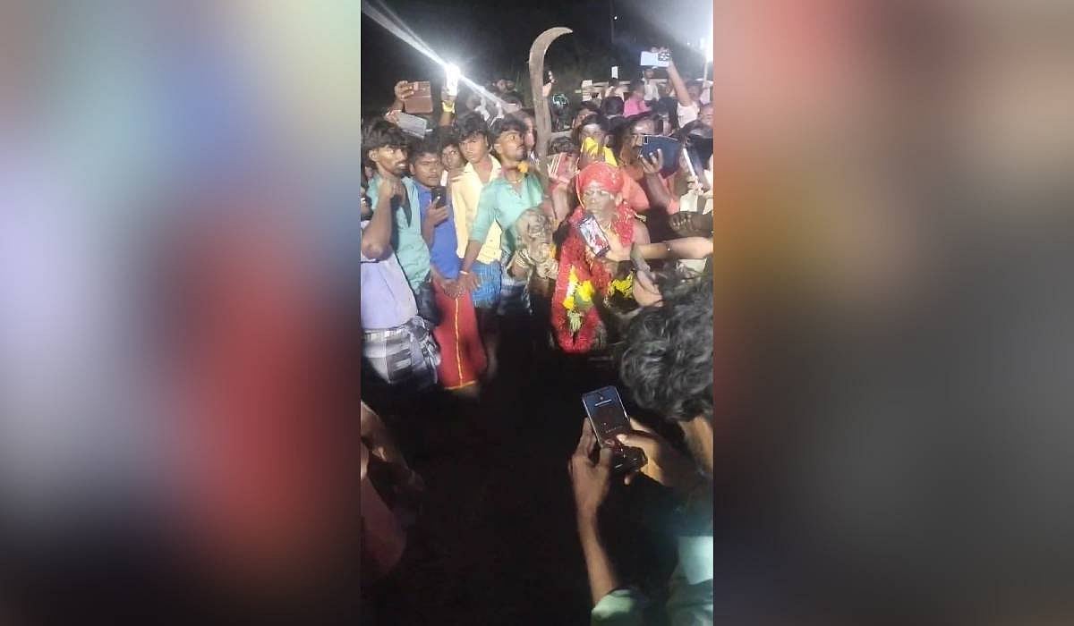 Tamil Nadu: Clip of ‘samiyaadis’ holding human body parts goes viral