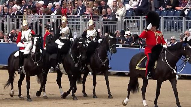 Soldiers arrive for The Colonel's Review final dress rehearsal