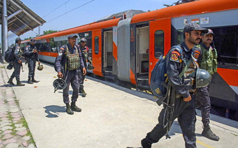 IRCTC to serve Kashmiri vegetarian cuisine on Katra-Srinagar Vande Bharat train