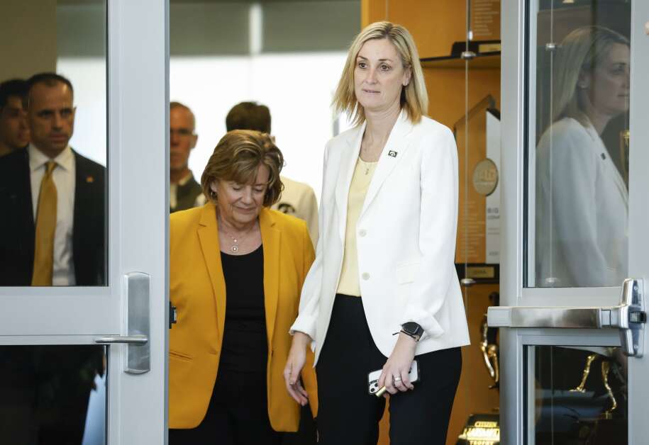 What House vs. NCAA settlement's final approval means for Iowa ...