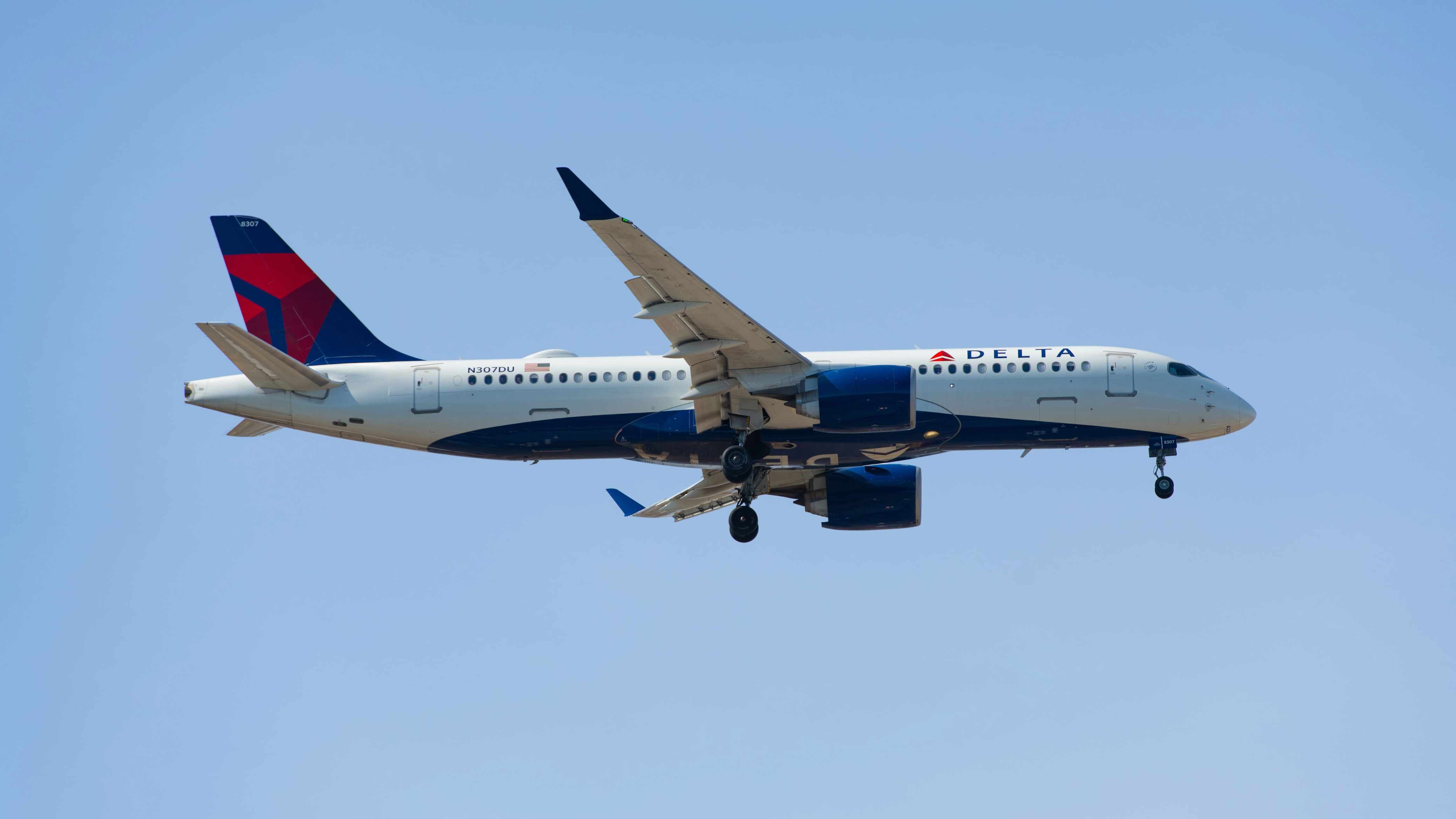 Delta pilot forced to make ‘aggressive maneuver’ to avoid mid-air ...
