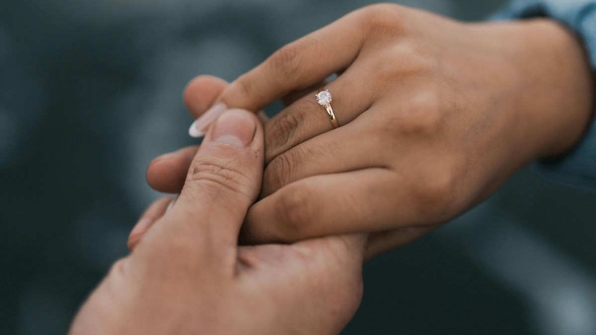 Why do We cheat on our partners? An honest look beyond judgment