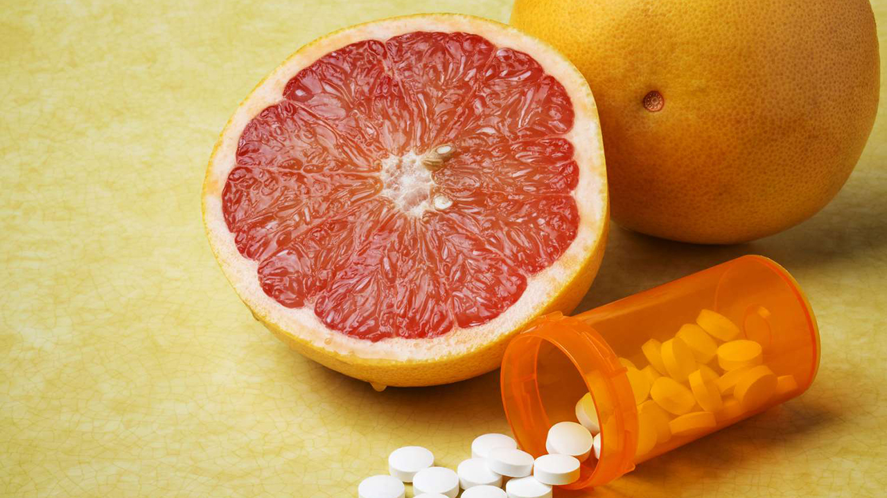 The Hidden Danger of Eating Grapefruit on Prescription Medication