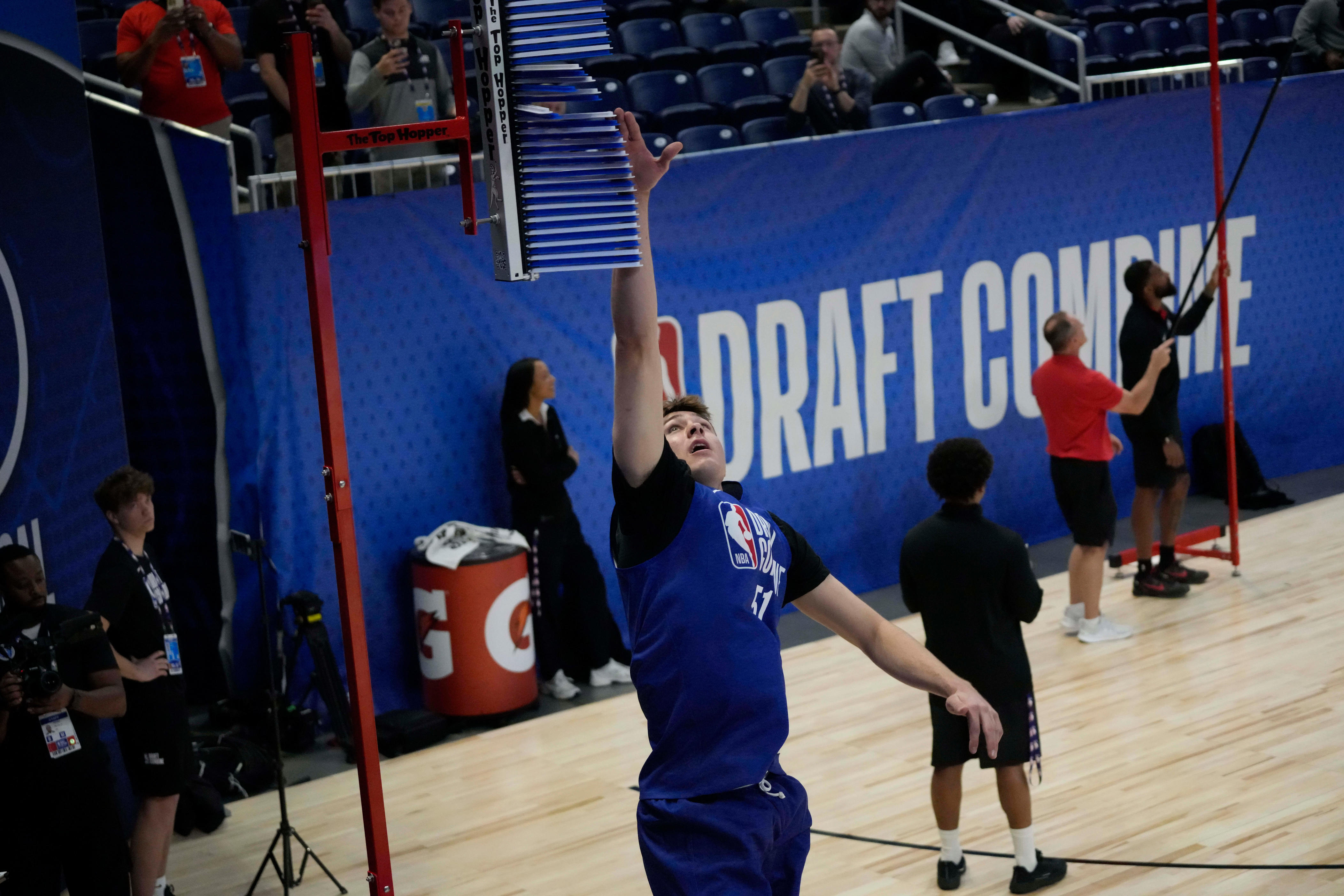 Report: Mavericks schedule visit with Cooper Flagg ahead of 2025 NBA draft