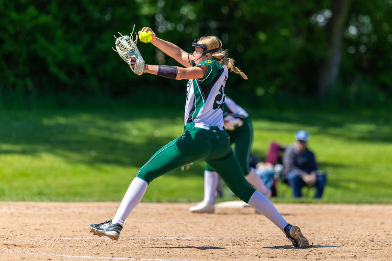 'We wanted to finish with a win': Courtney Troutt, North Boone close ...