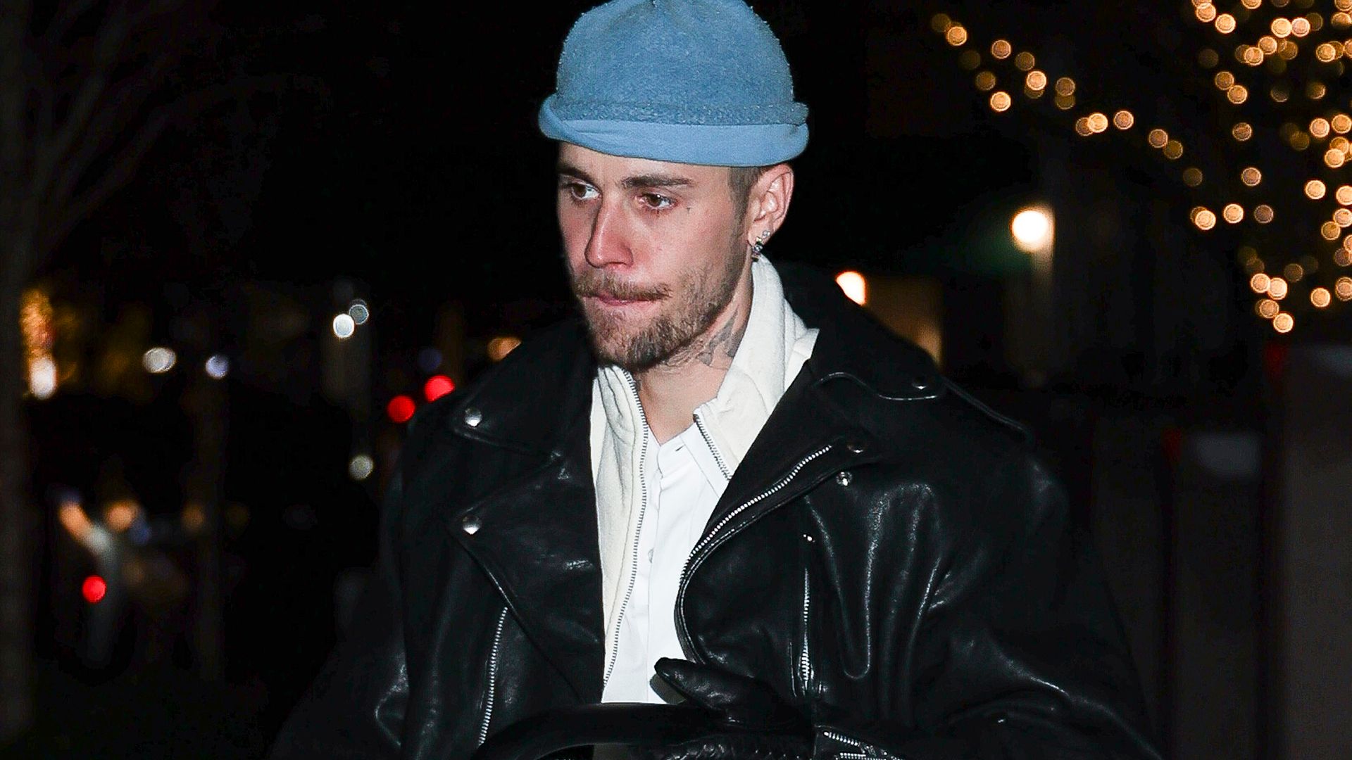 Justin Bieber reveals he suffered mystery injury as he continues to ...