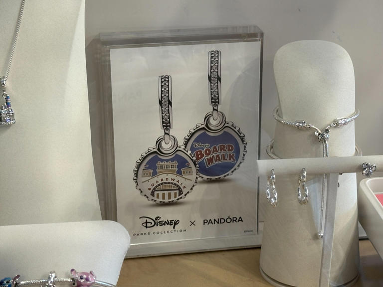 New Walt Disney World Resort Pandora Charms for Coronado Springs and ...