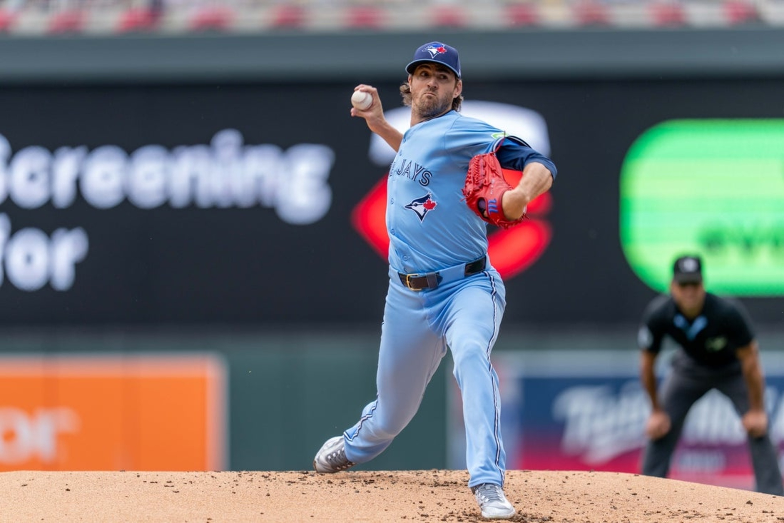 George Springer's homer lifts Blue Jays over Twins