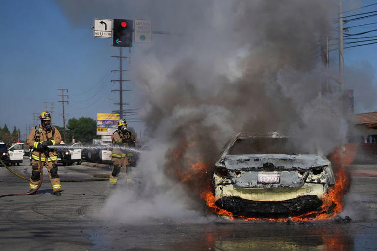 Karoline Leavitt issues scathing nine-word statement in response to LA ...