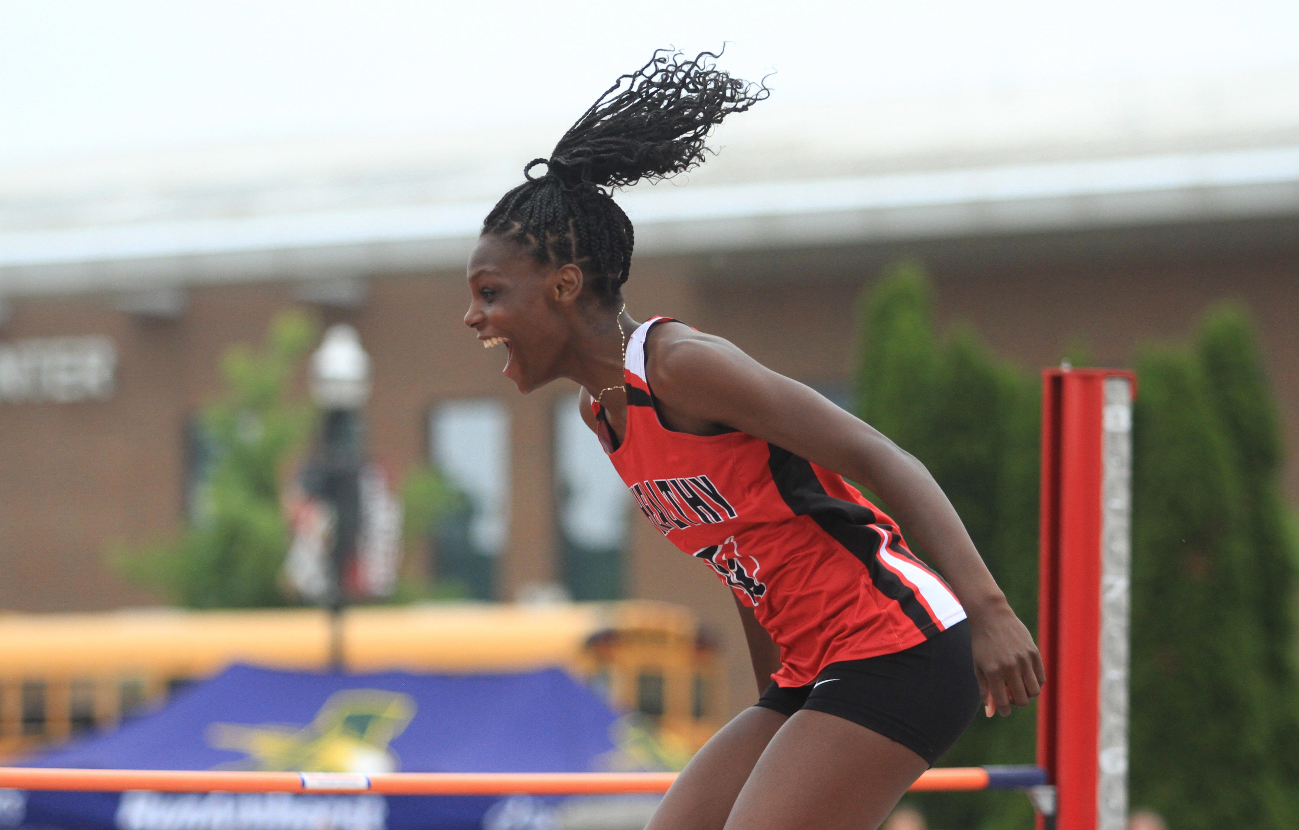 'I'm kind of in disbelief.' Cincinnati athletes get 3 titles at Ohio DI ...