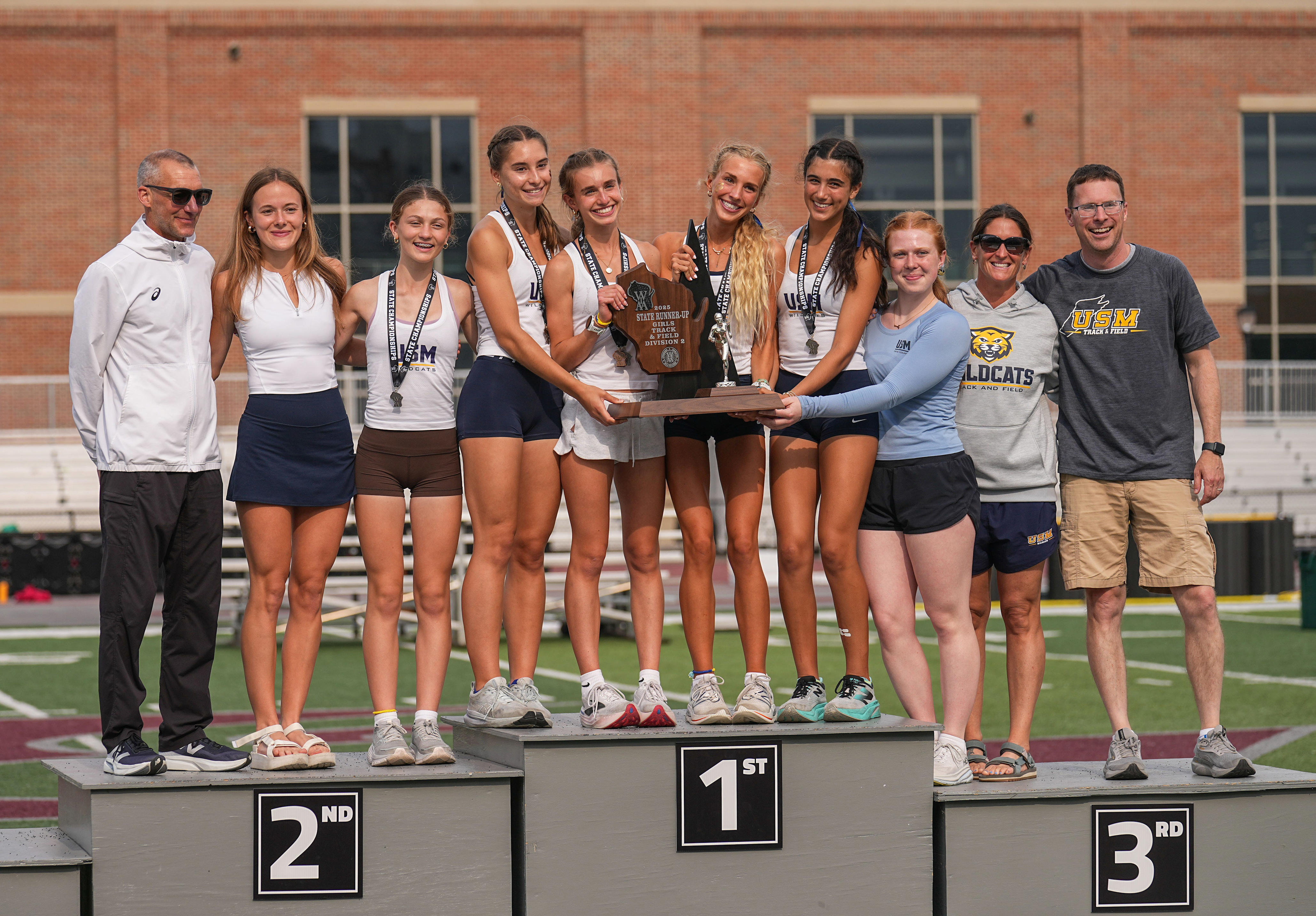 WIAA girls state track: 12 Milwaukee-area champions crowned to ...