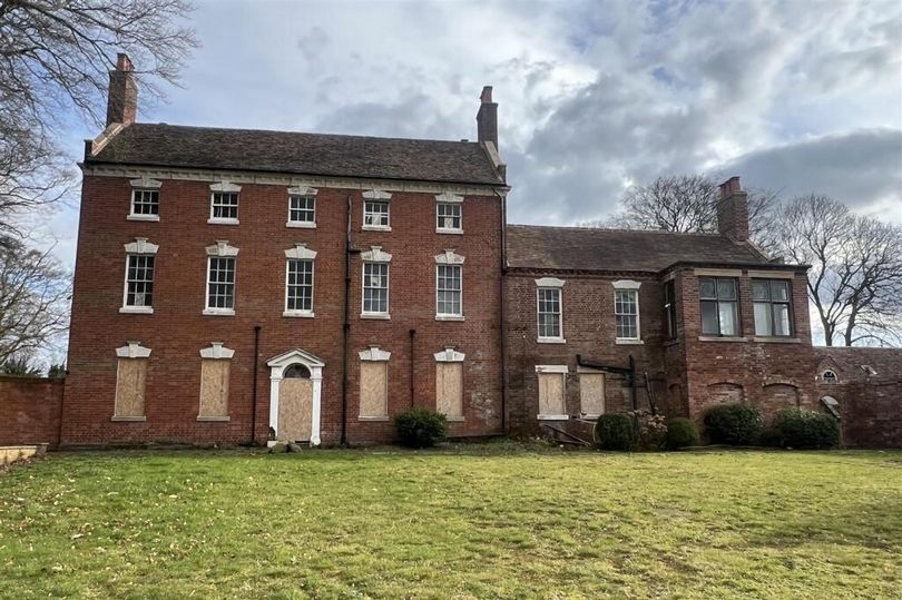 Historic Midland manor house that became hotel on sale for £1.5m