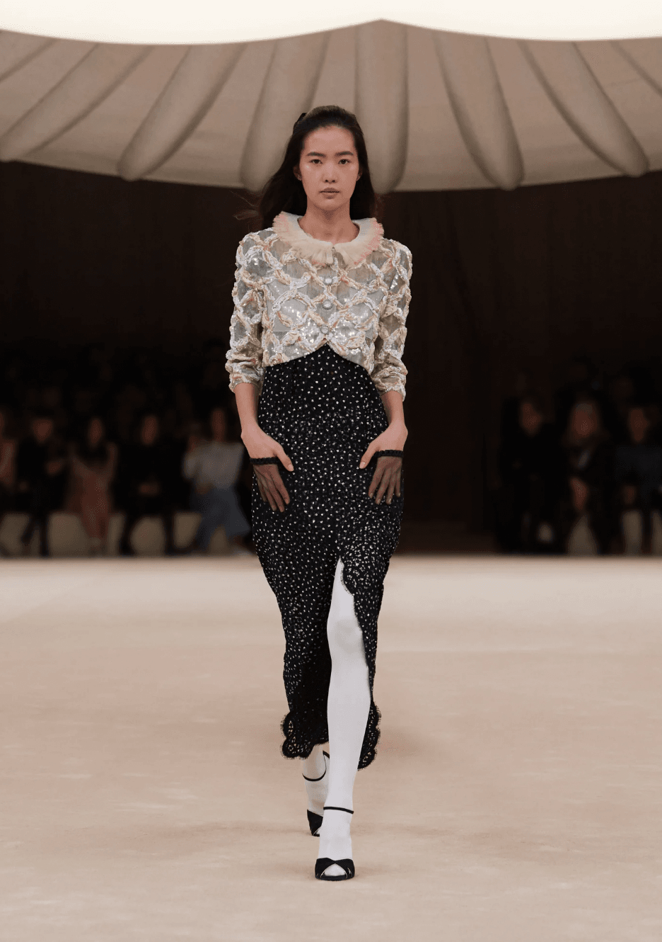 Caroline de Monaco, royale en haute couture Chanel et diamants Cartier ...