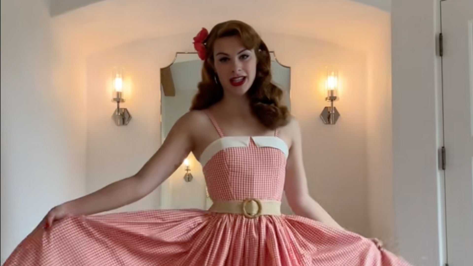 The 10 Best Fashion Eras & the 10 Worst