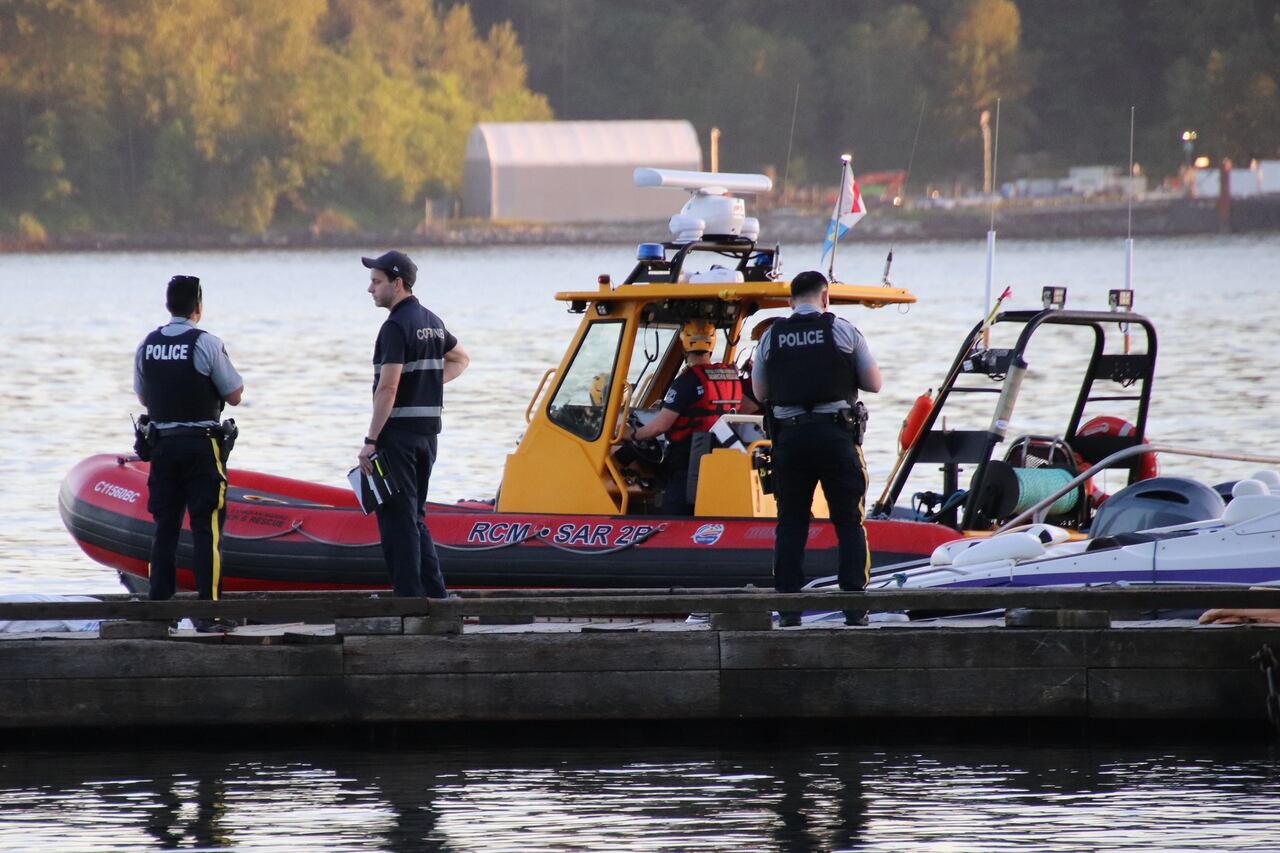 1 child dead, 1 critically injured in boat crash at North Vancouver's ...