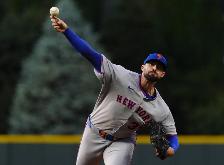 Rookie Ronny Mauricio belts long homer as Mets rip lowly Rockies