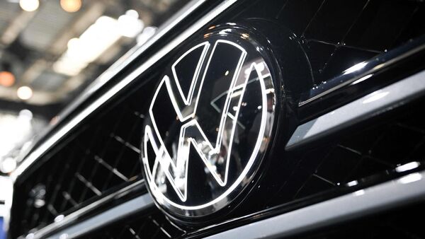 Volkswagen's new modular EV platform supports combustion engines, but ...