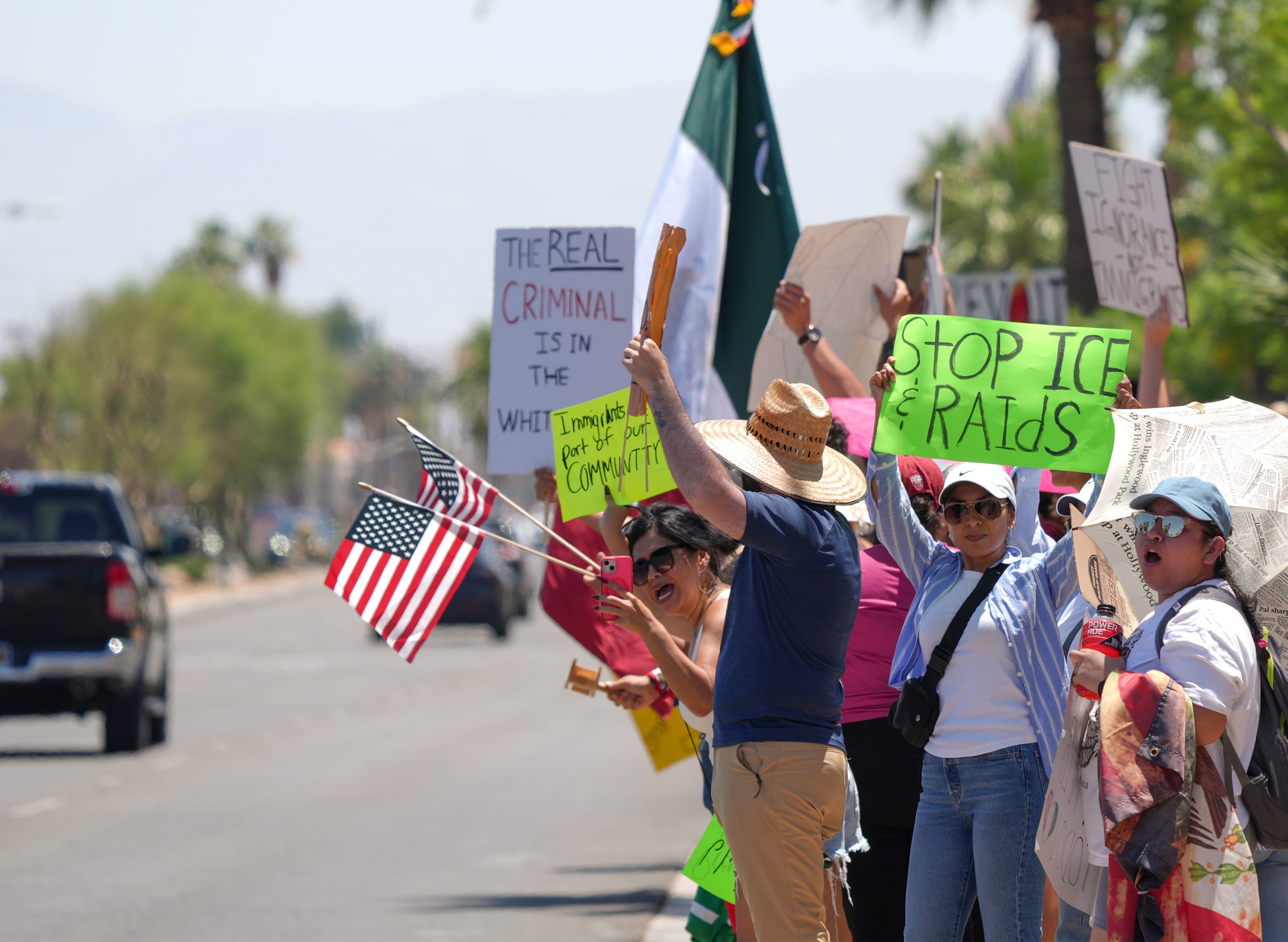 'Marcha Contra Ice': Car cruise and protest to roll out from Coachella ...
