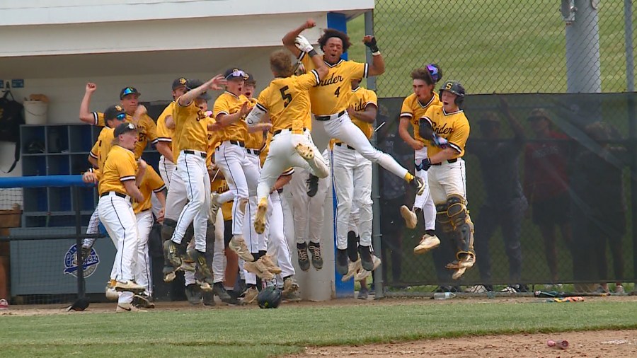 Snider, Norwell baseball roll to regional titles