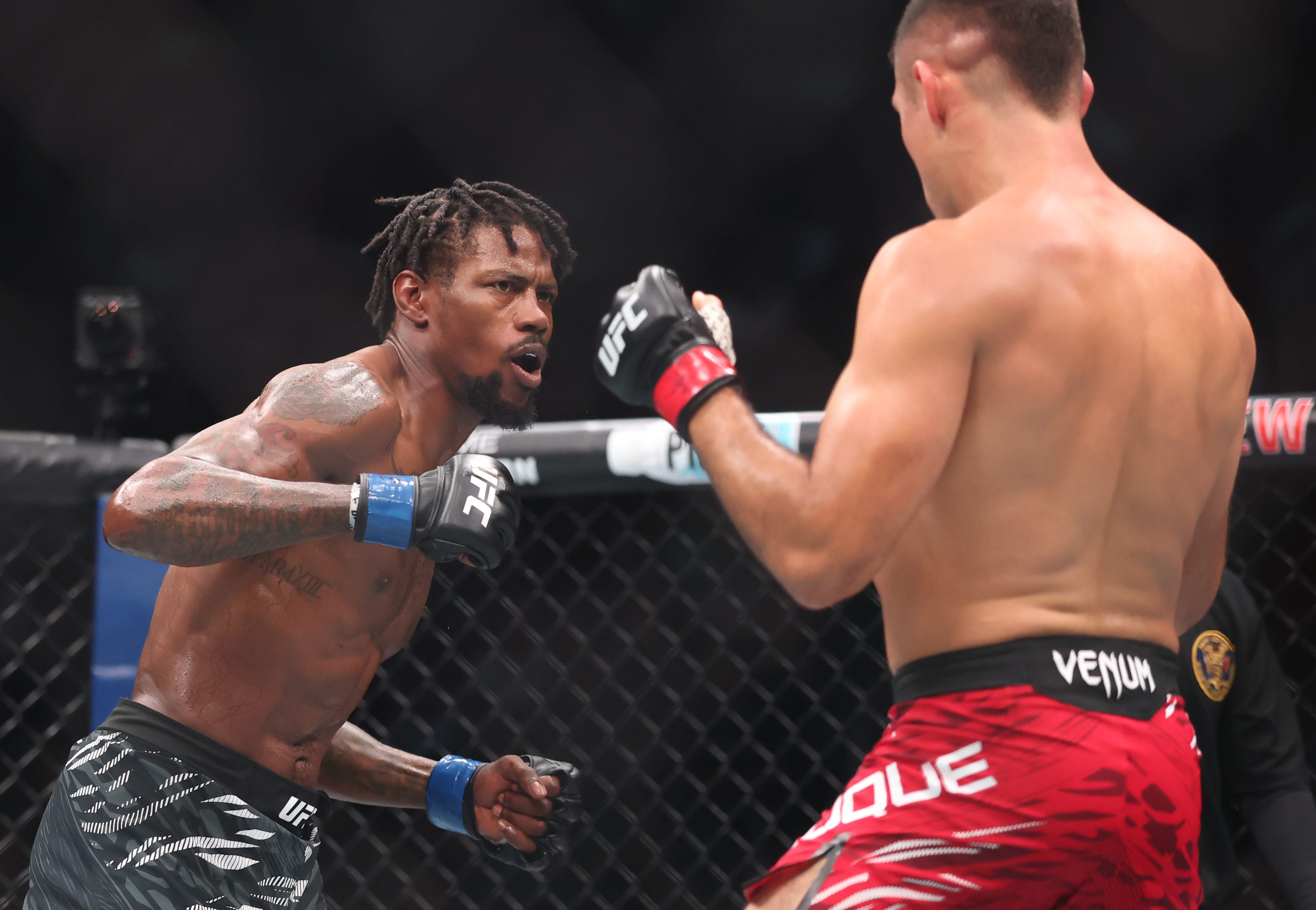 UFC Fight Night 262 pre-event facts: Kevin Holland first to five UFC ...