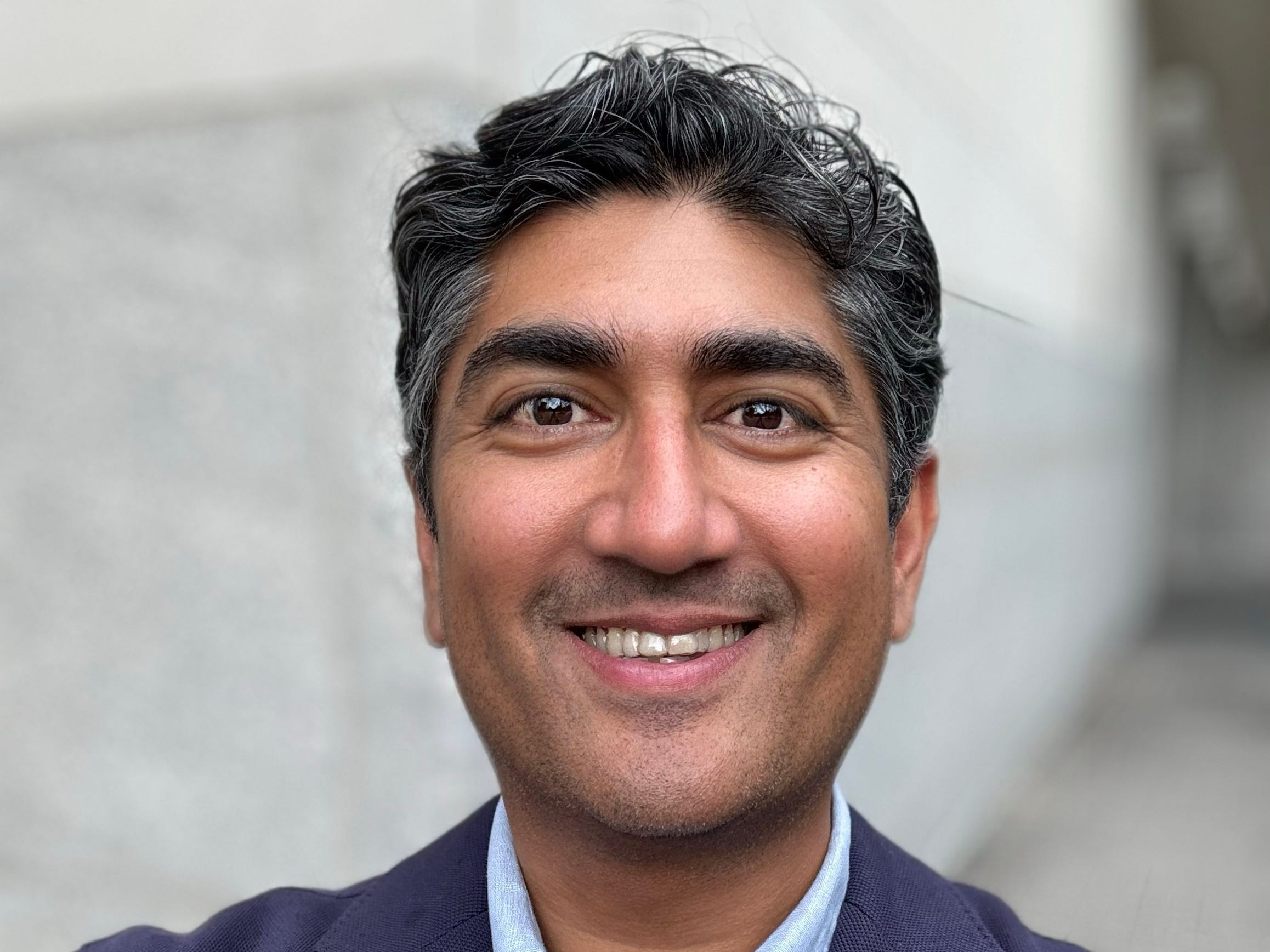 The job market is changing. A LinkedIn exec explains how to stand out ...