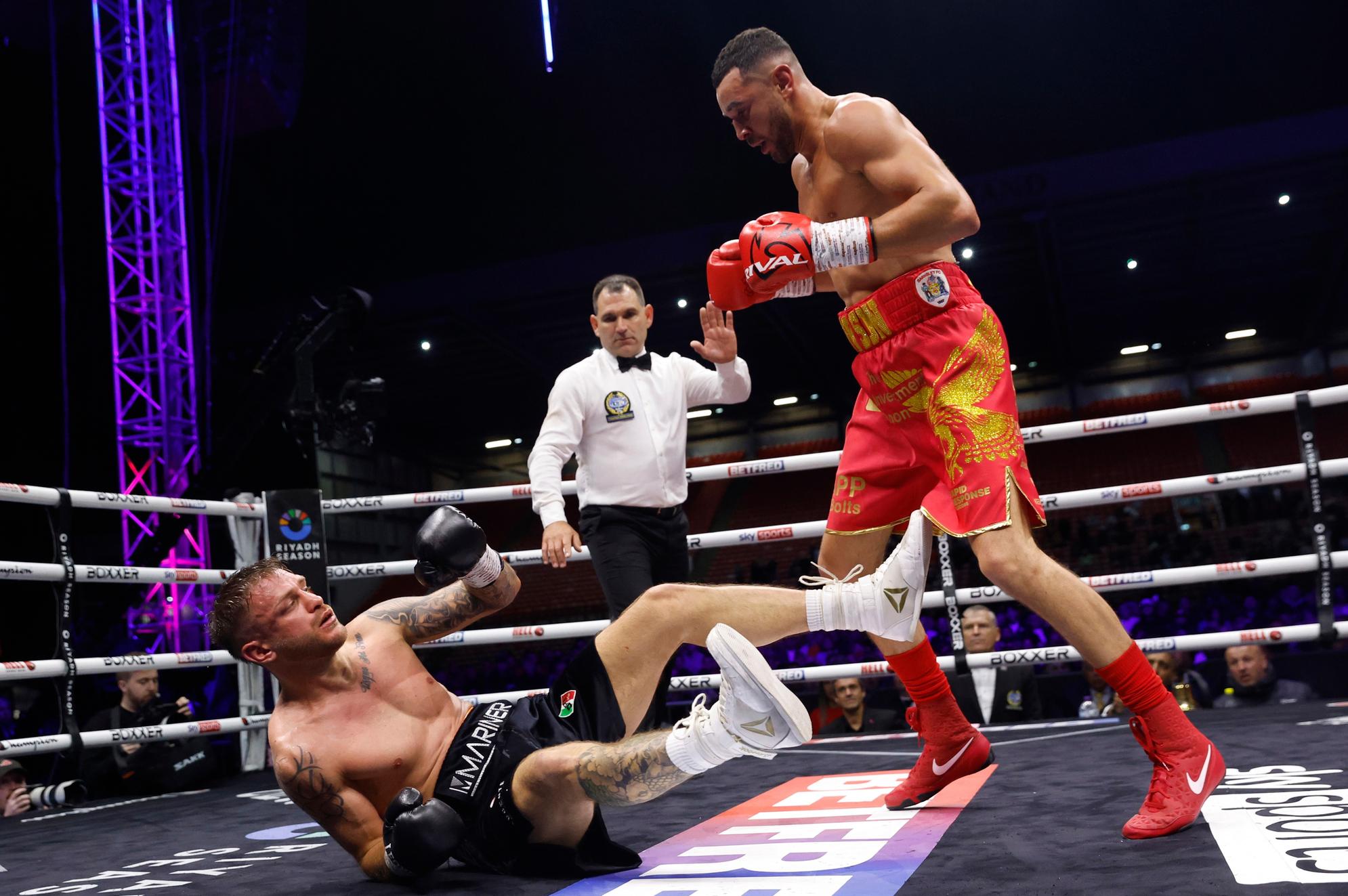 Callum Simpson shows heart and boxing class to win his toughest fight ...