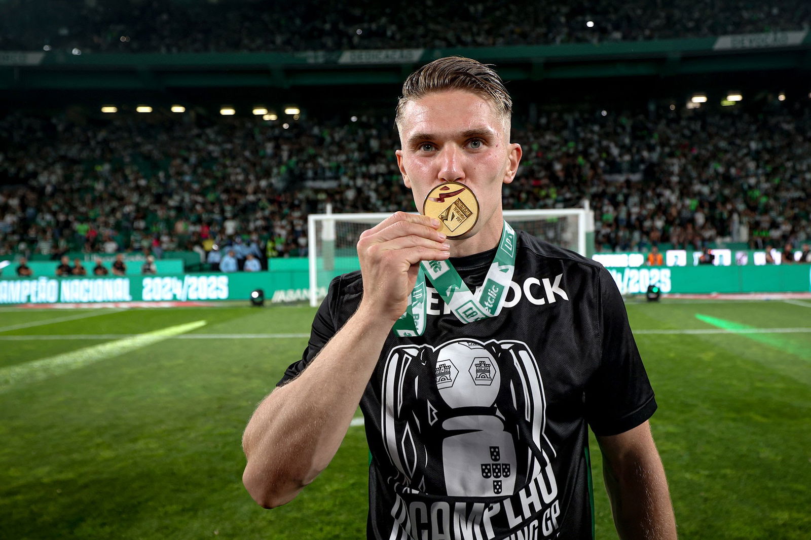 Viktor Gyökeres envoie bouler un géant européen