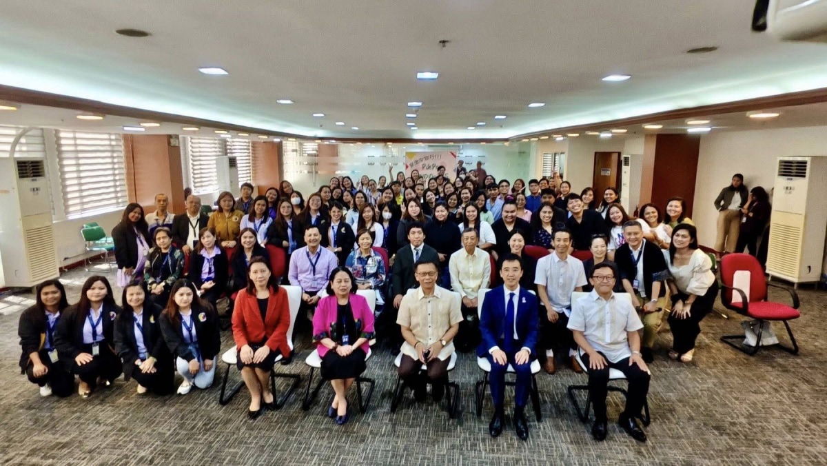 218 Filipino health workers leave to work in Japan