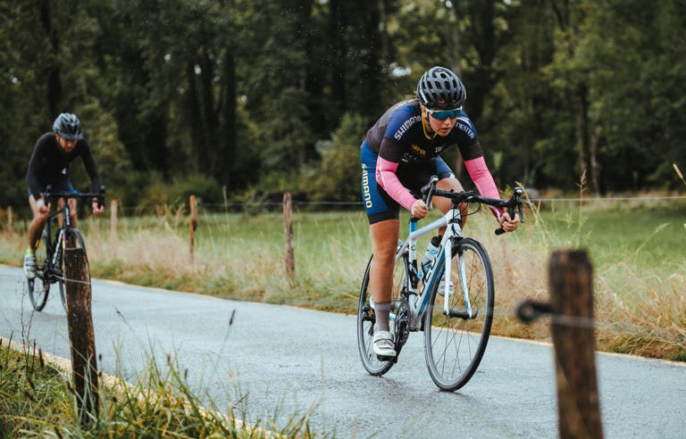 Triathlon : Un participant de 47 ans décède lors de l’Alpsman, après une collision avec un camion