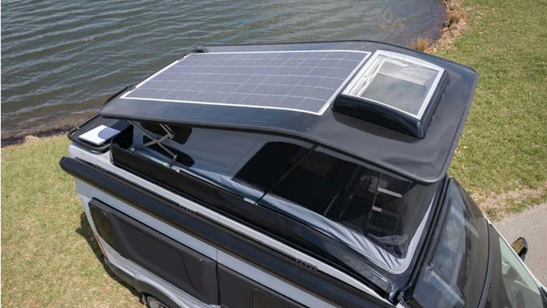 Grand Design Lineage VT, una camper lujosa con base Ford Transit